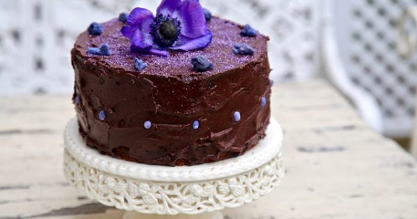 Chocolate and Violet cake